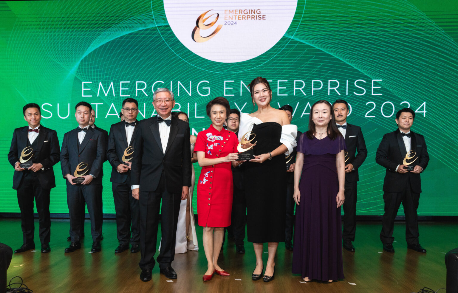Sun Bus Tech Recognized as a Finalist in the 2024 Emerging Enterprise Sustainability Award – SUN ...
